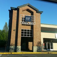 North Bend Premium Outlets - Outlet Store