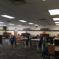 Lynnhaven Middle School - Great Neck - 1250 Bayne Dr