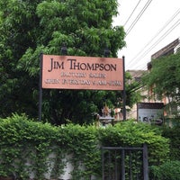 Jim Thompson Factory Sales Outlet - Boutique in พระโขนง