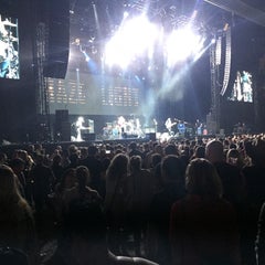 Dubai Media City Amphitheater - الصفوح الثانية - دبي