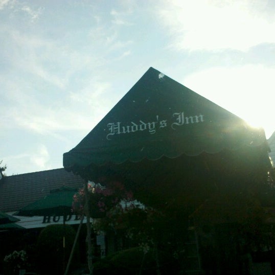 Huddy's Inn - Colts Neck, NJ