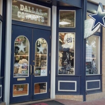 Dallas Cowboys Pro Shop - Sundance Square - Downtown Fort Worth - 106 ...