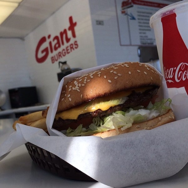 1/4 lb Giant Burger - Mission-Foothill - 12 tips from 268 visitors