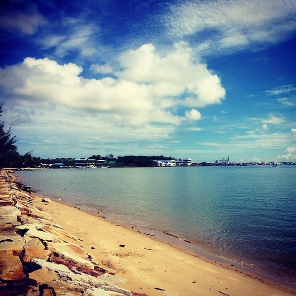 Serasa Beach - Serasa, Brunei-Muara