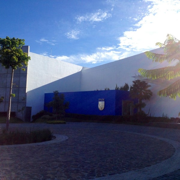IPADE Business School - University