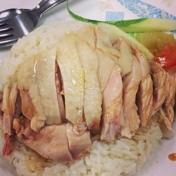 Tiong Bahru Hainanese Chicken Rice & Curry Rice
