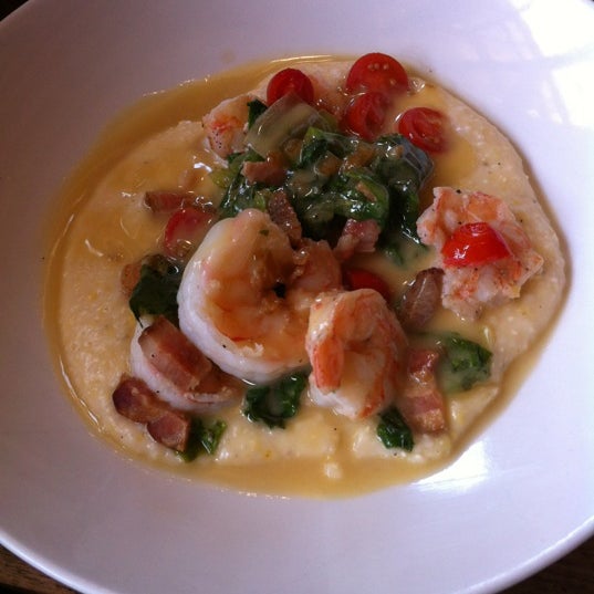 Dyron's Lowcountry - 121 Oak St