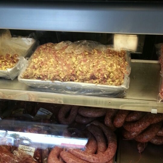 Dziuk's Meat Market - 608 US Highway 90 W