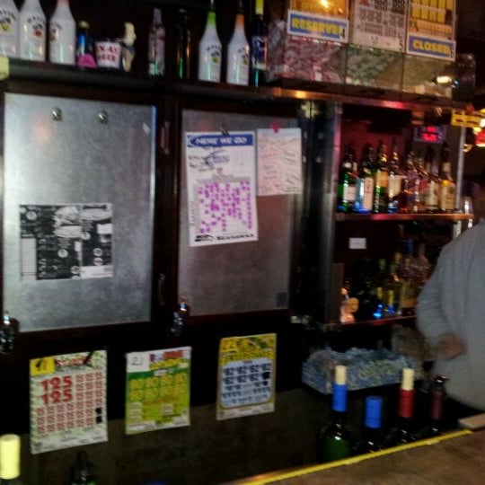 Double D Bar & Grill (Now Closed) - Central Kenmore - 7211 NE 181st St