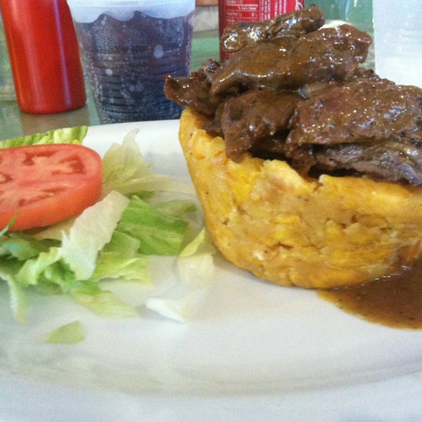 Rest. El Camaron - Caribbean Restaurant