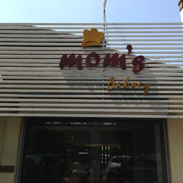 Mom's Bakery - 65 tips from 1397 visitors