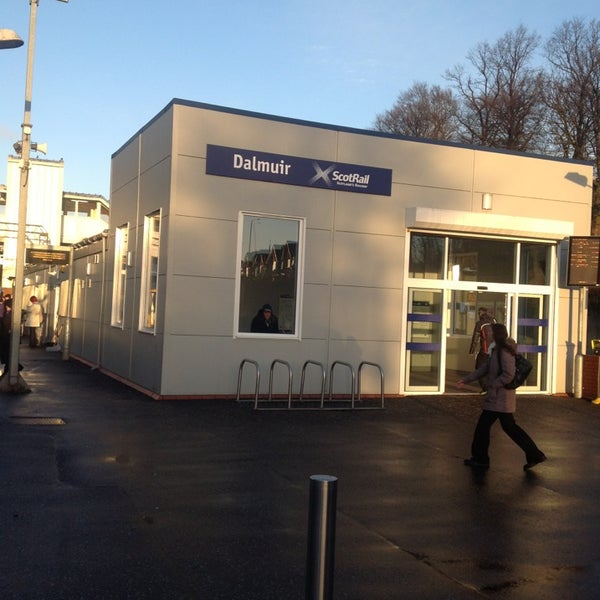 Dalmuir Railway Station (DMR) - Clydebank, West Dunbartonshire