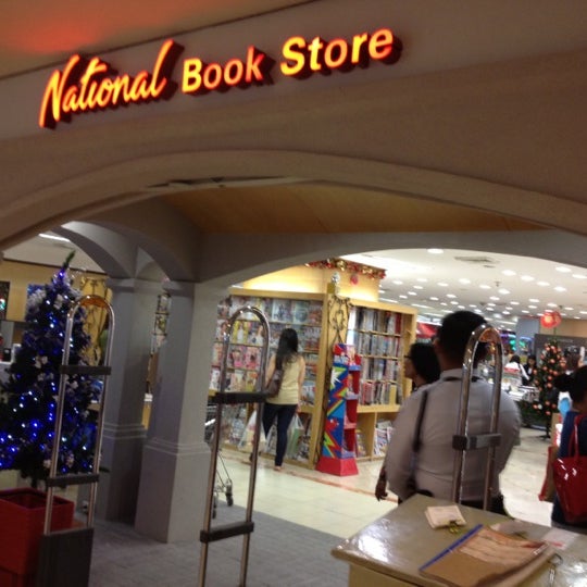 National Book Store - Mandaluyong District 1 - 7 tips from 1375 visitors