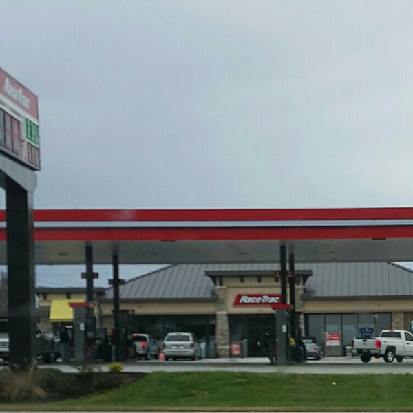 RaceTrac - Gas Station