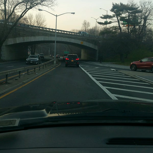 Bronx Park Greenway/NYC Cycling Bike Path/Trail @ Allerton Ave - Trail ...