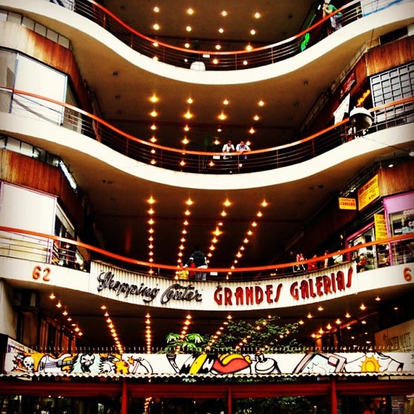Galeria do Rock - Shopping Mall in República