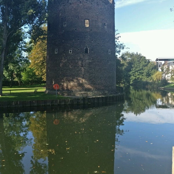 Cow Tower - Cathedral Quarter - 1 tip