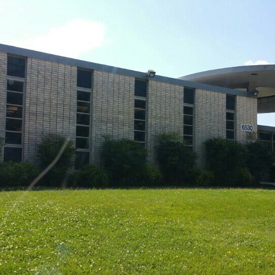 Hyattsville Branch Library - 6530 Adelphi Rd