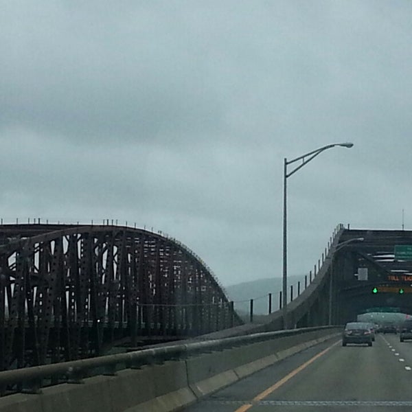 Newburgh-Beacon Bridge Toll Plaza - Toll Plaza