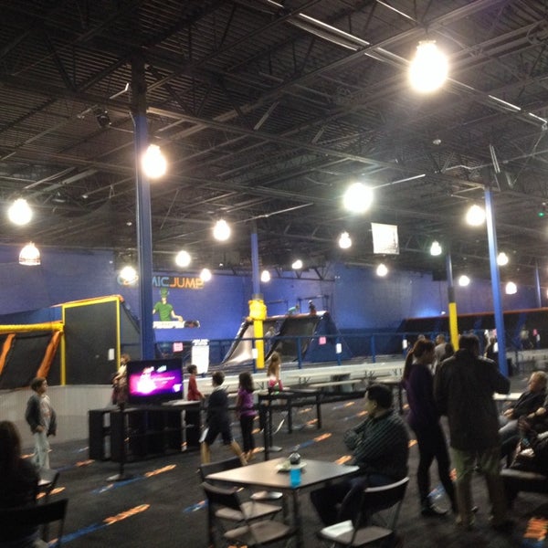 Cosmic Jump - Houston, TX