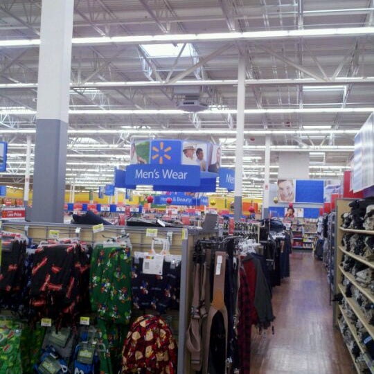 Walmart Supercenter - 2000 S West Ave