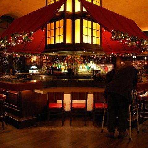 Rao's - Italian Restaurant in East Harlem