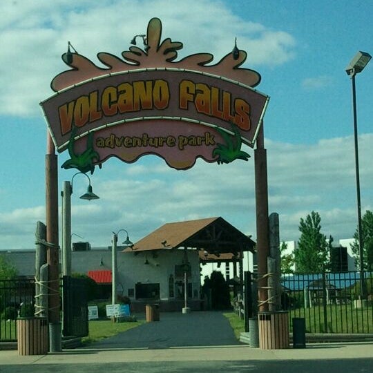 Volcano Falls Adventure Park - Loves Park, IL