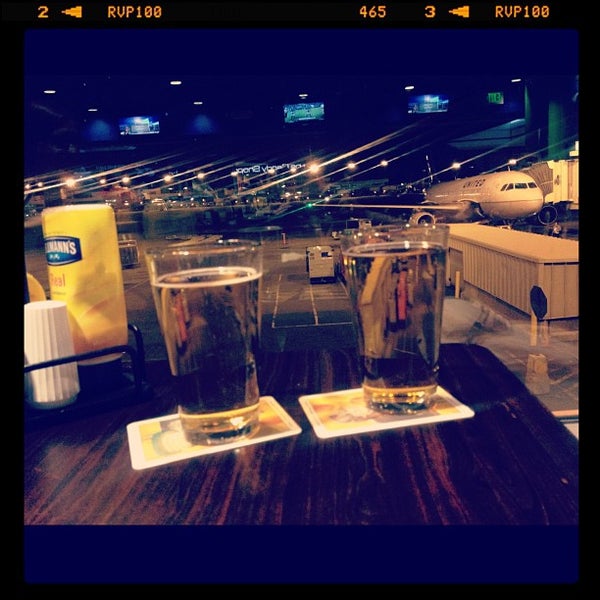 Rock Bottom Restaurant & Brewery - Denver International Airport - 108 ...