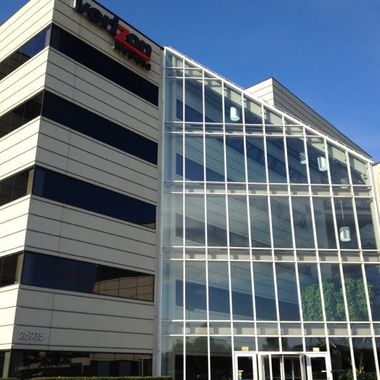 Verizon Wireless Regional HQ - Office in Southfield