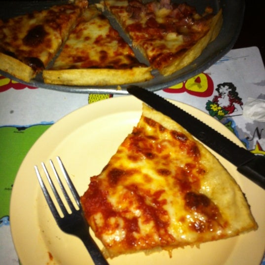 La Cueva Del Chicken Inn - San Juan