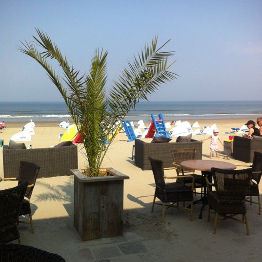 Strand 21 - Zandvoort, Noord-Holland