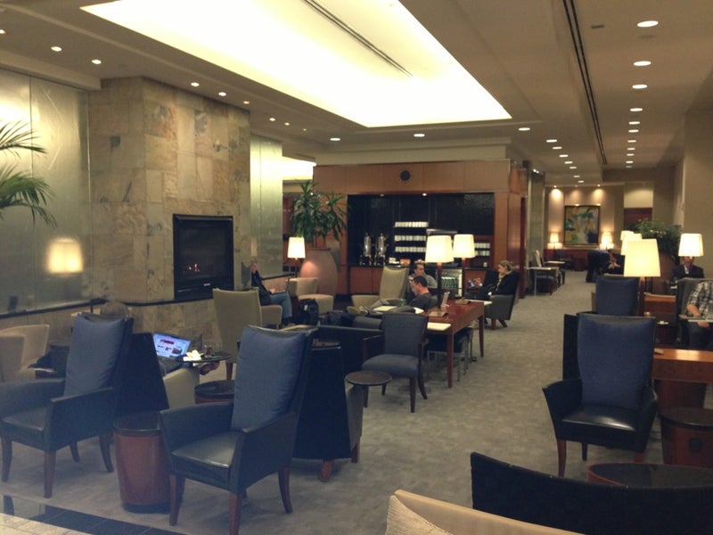 Delta Sky Club - Detroit, MI - Wayne County Metropolitan Airport (DTW ...