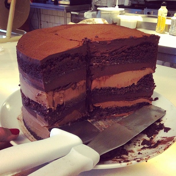 Chocolate Cake from "Belo Comidaria" (more pics in the comments ...